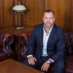 Lidé ve firmě - Společnost IMPERIAL KARLOVY VARY